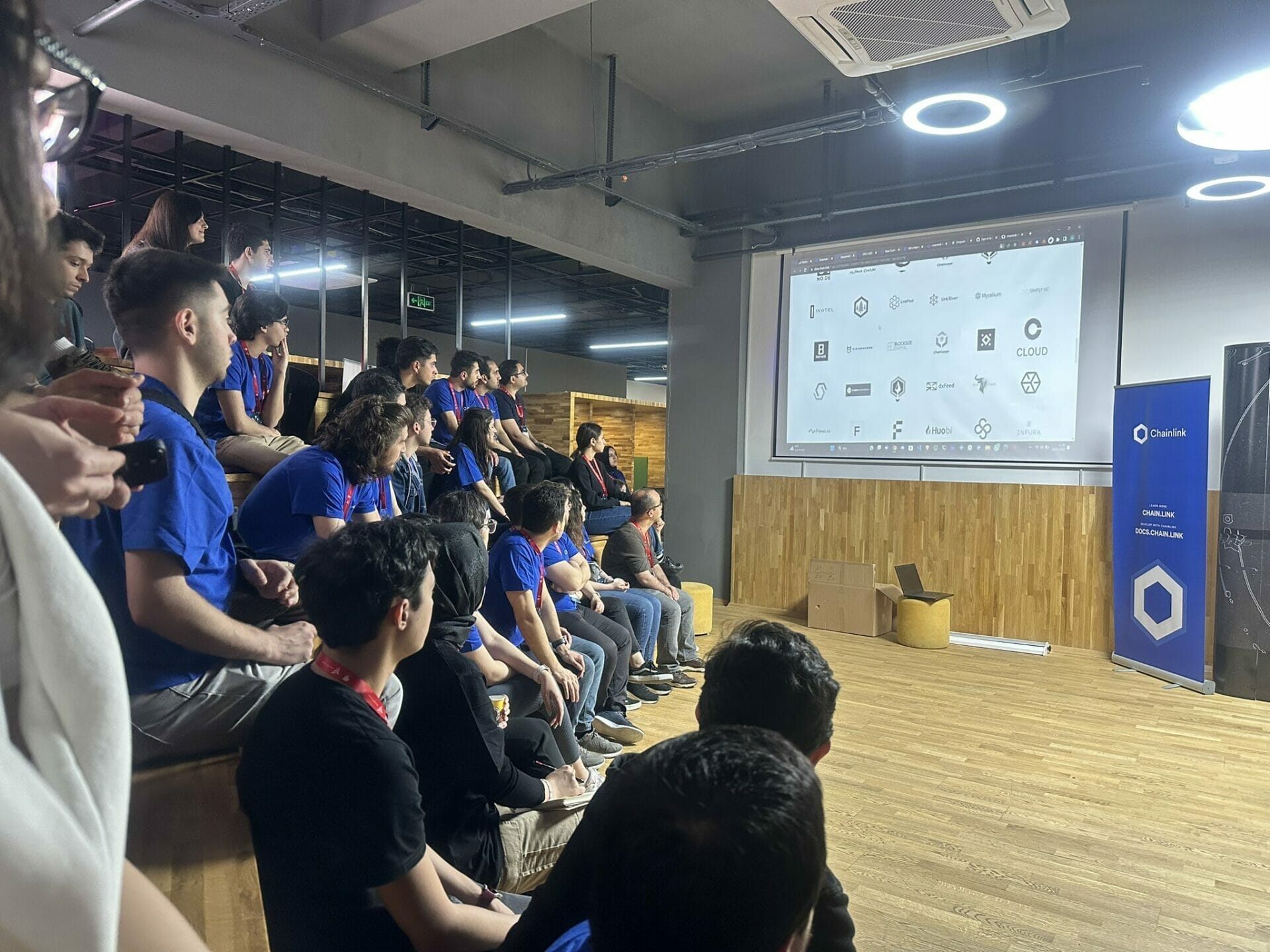 Chainlink Turkey Hosts 30-Hour In-Person Hackathon Event - Chainlink Today